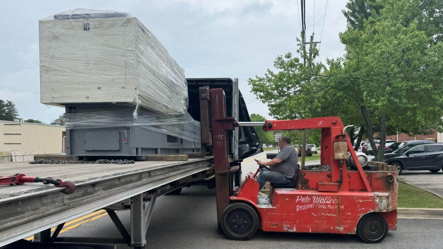 Conestoga Trailer Freight Services | Abound Transport Group